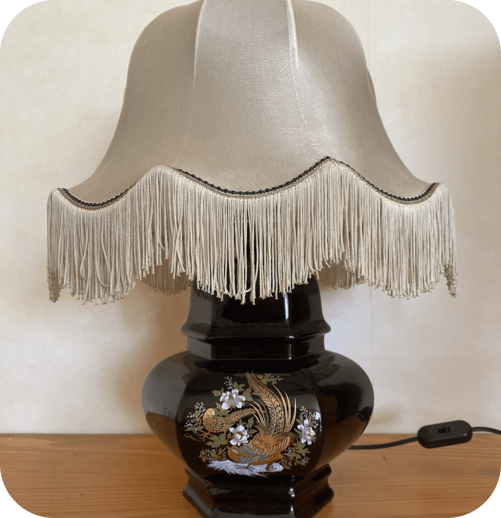 20 Unique Nightstand Lamps Ideas To Elevate Your Bedroom - Astrapearl