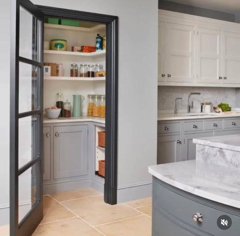14 Stunning Walk In Pantry Ideas To Enhance Your Kitchen - Astrapearl