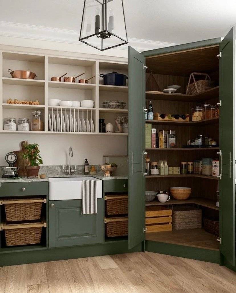 14 Stunning Walk In Pantry Ideas To Enhance Your Kitchen - Astrapearl