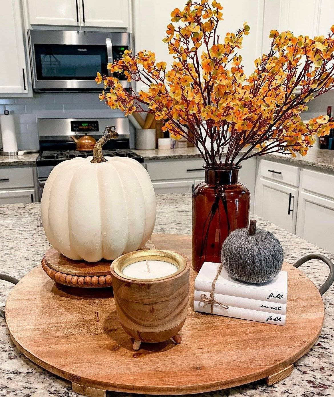 20 Elegant Fall Tray Decor Ideas For A Cozy Home - Astrapearl