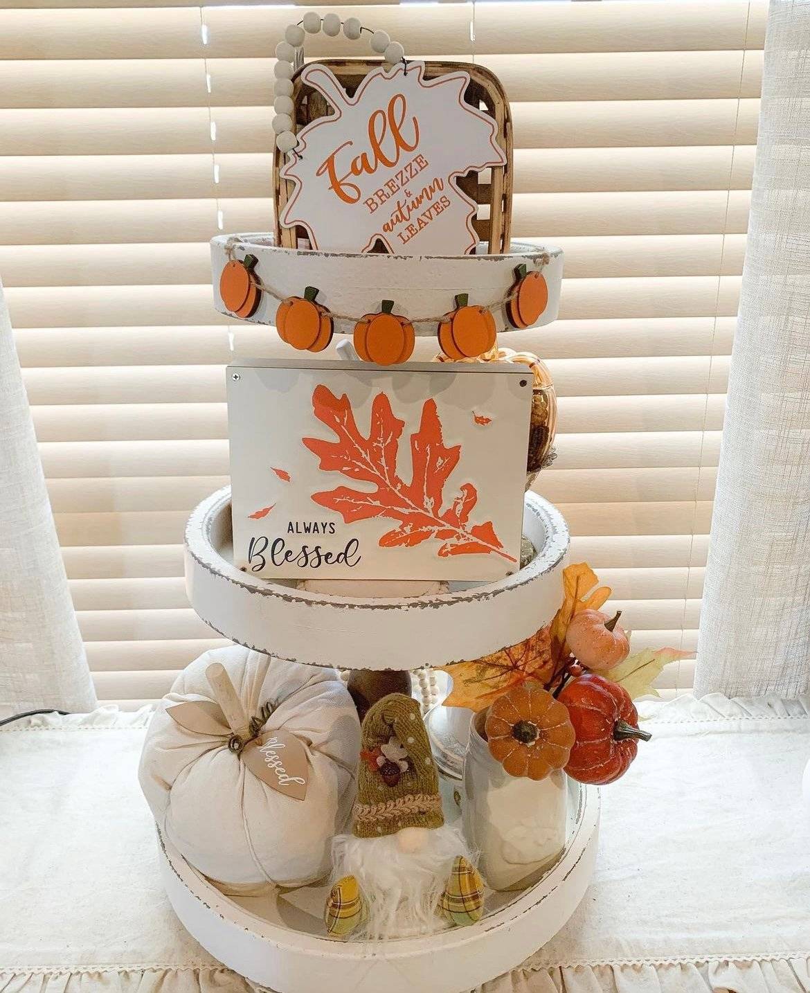 20 Elegant Fall Tray Decor Ideas For A Cozy Home - Astrapearl