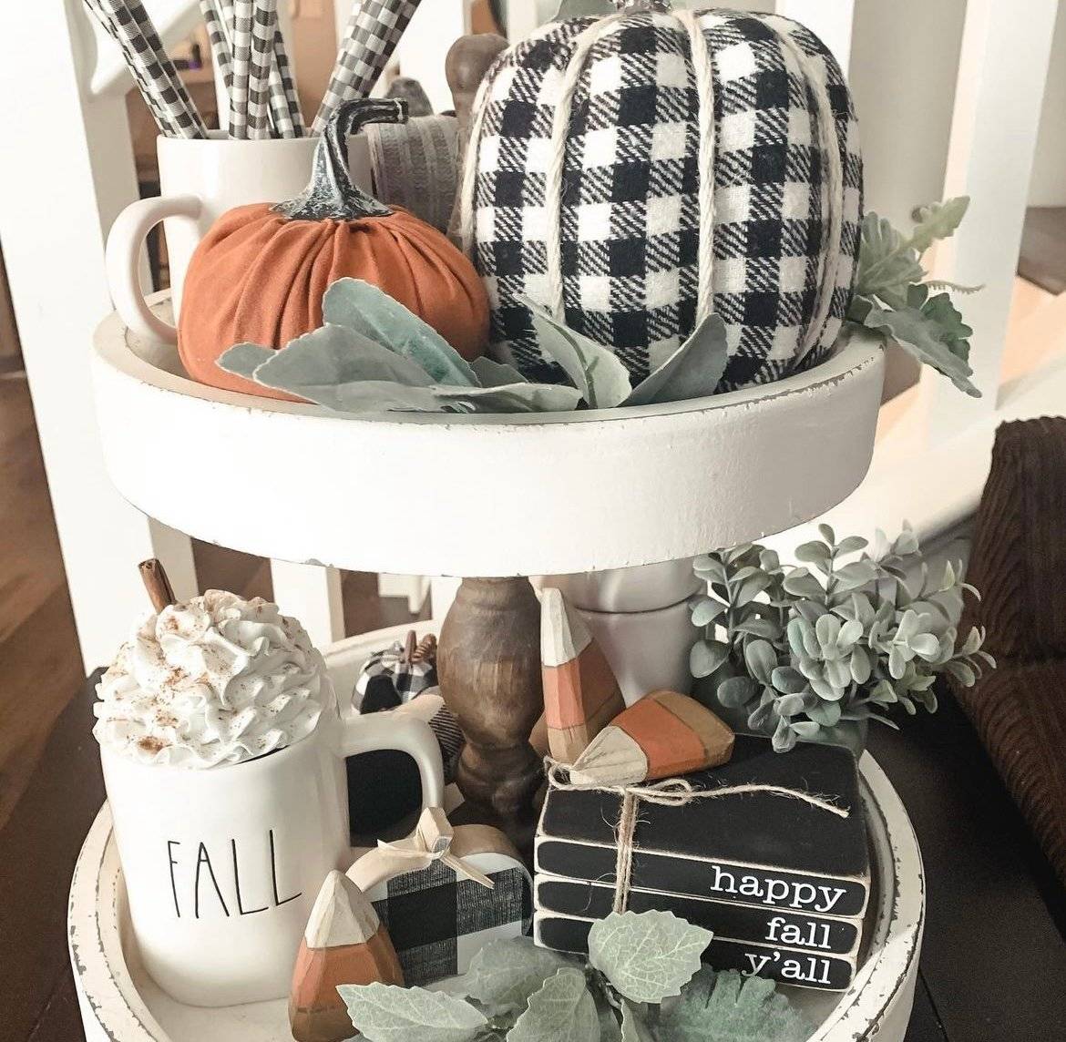 20 Elegant Fall Tray Decor Ideas For A Cozy Home - Astrapearl