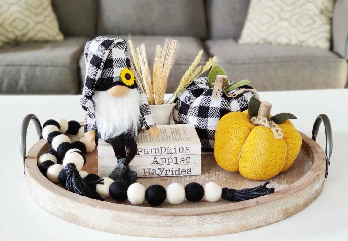 20 Elegant Fall Tray Decor Ideas For A Cozy Home - Astrapearl