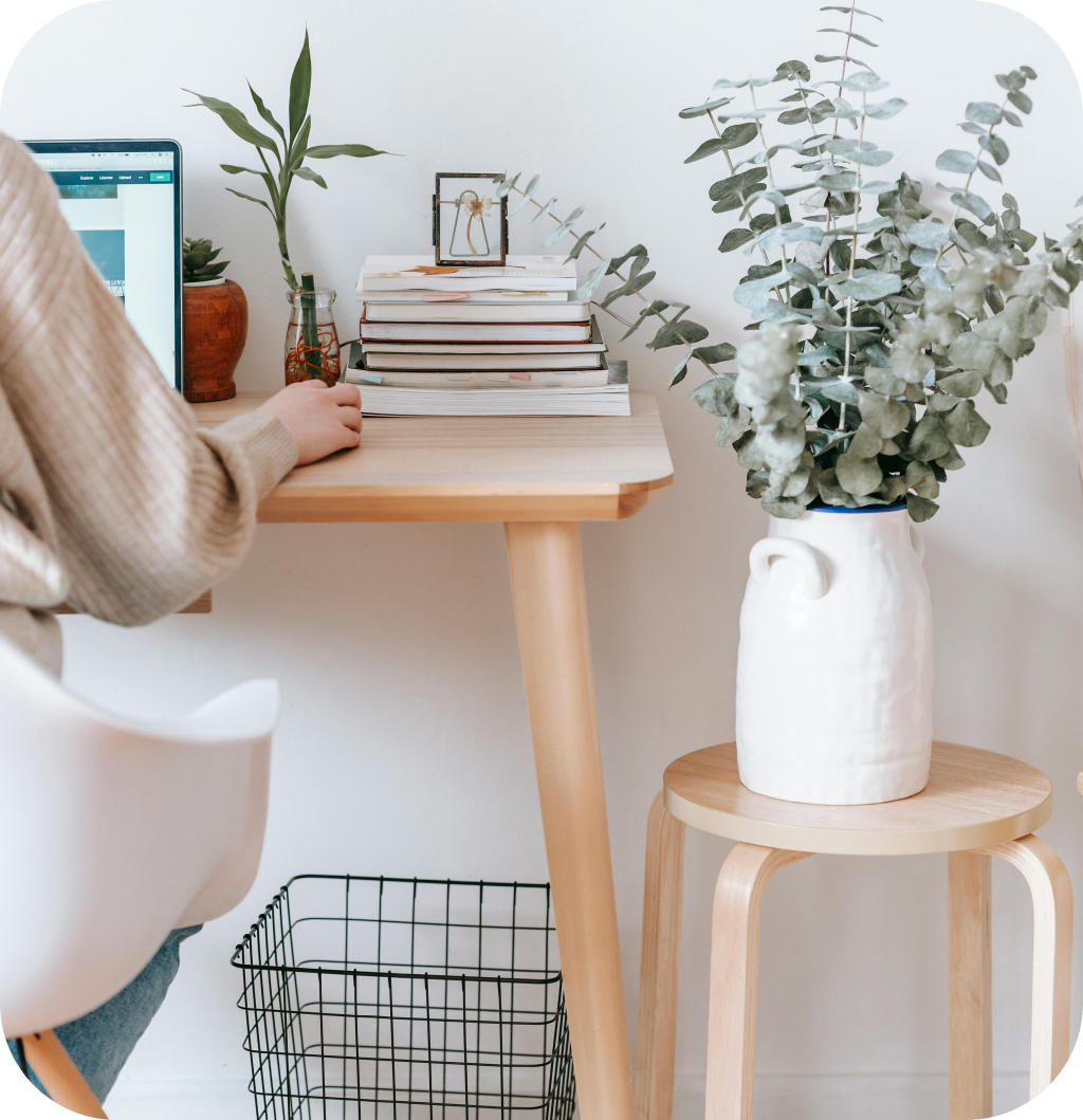 13 Clever Desk Decor Ideas To Motivate You To Work - Astrapearl