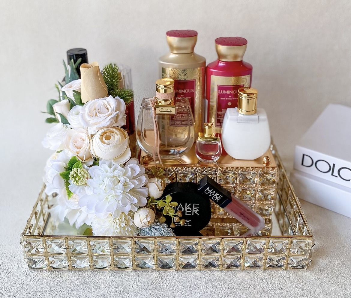 20 Enchanted Crystal Decor Ideas To Create A Relaxing Home - Astrapearl