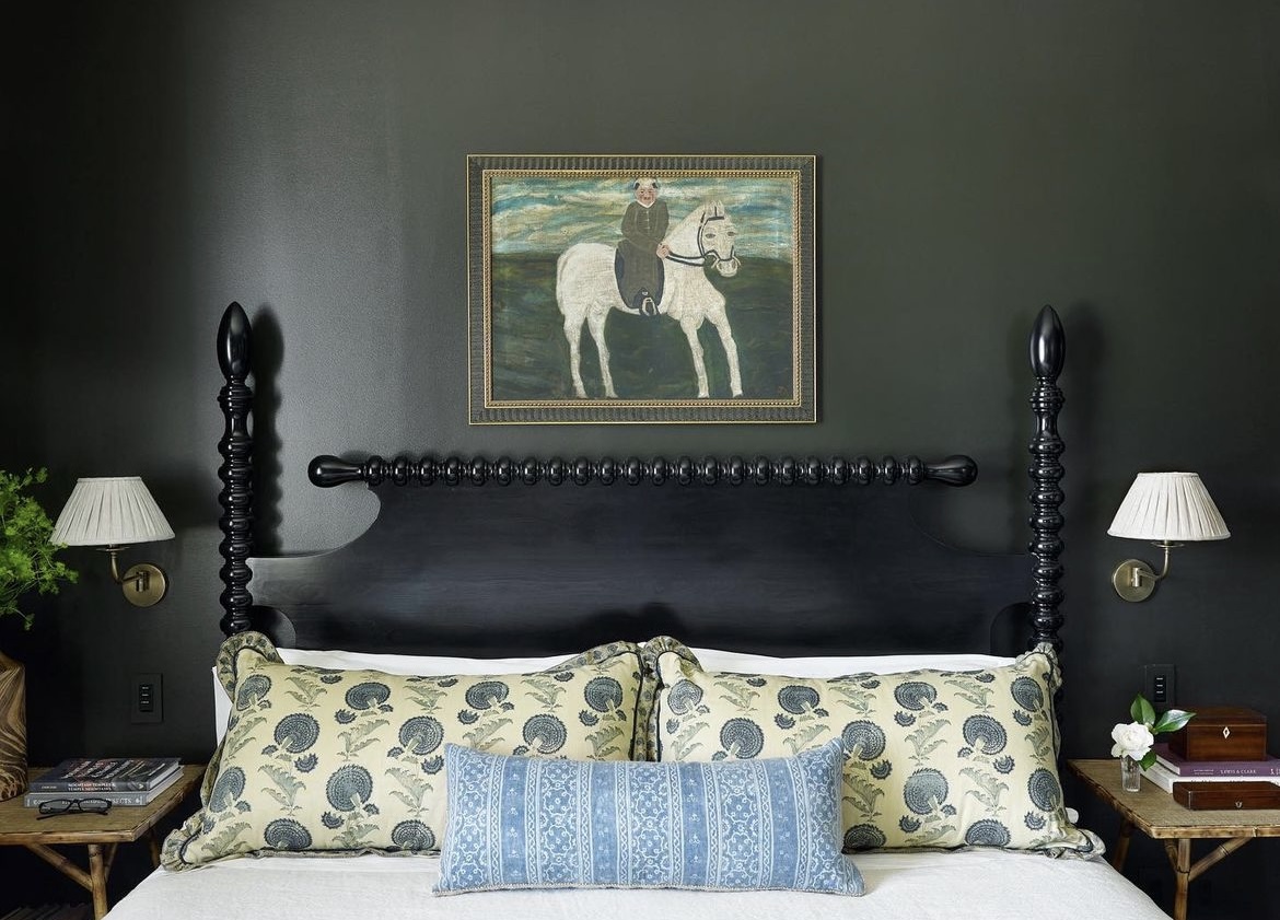 20 Mysterious Dark Bedroom Ideas For A Moody Home - Astrapearl