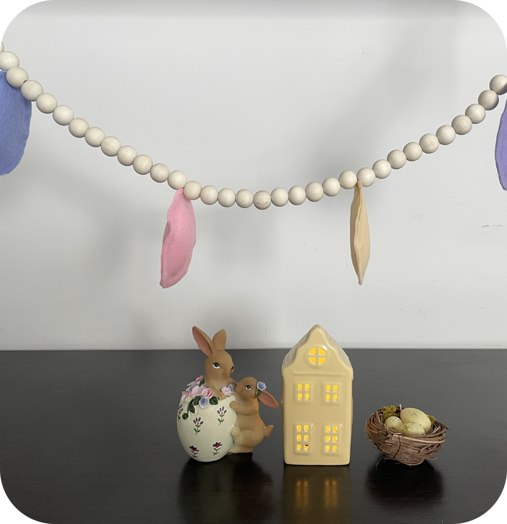 Make Your Own Easter Egg Garland Decoration – SO Easy and Quick ...